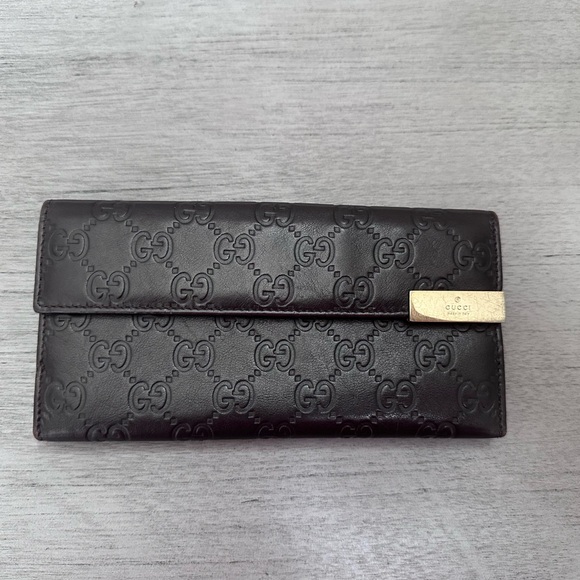 Gucci | Bags | Authentic Gucci Wallet | Poshmark